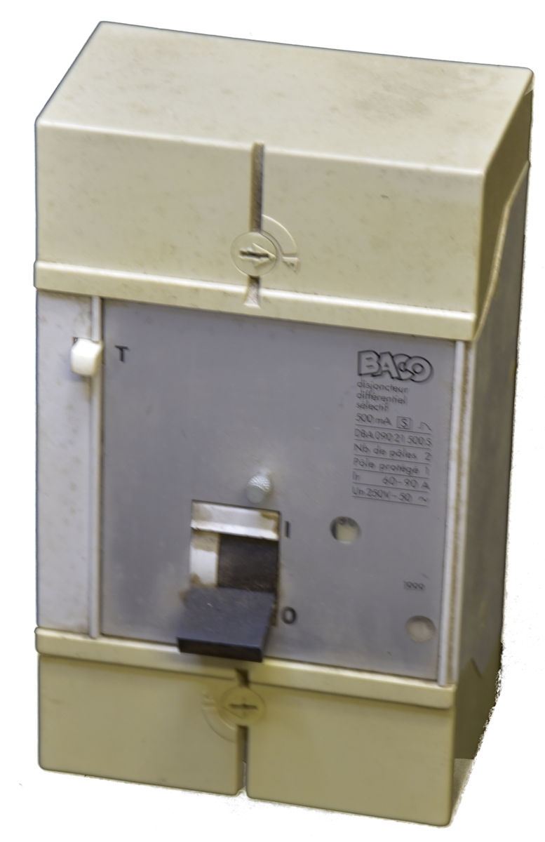 Disjoncteur de branchement - BACO 500 mA – Aux Bons Enfants