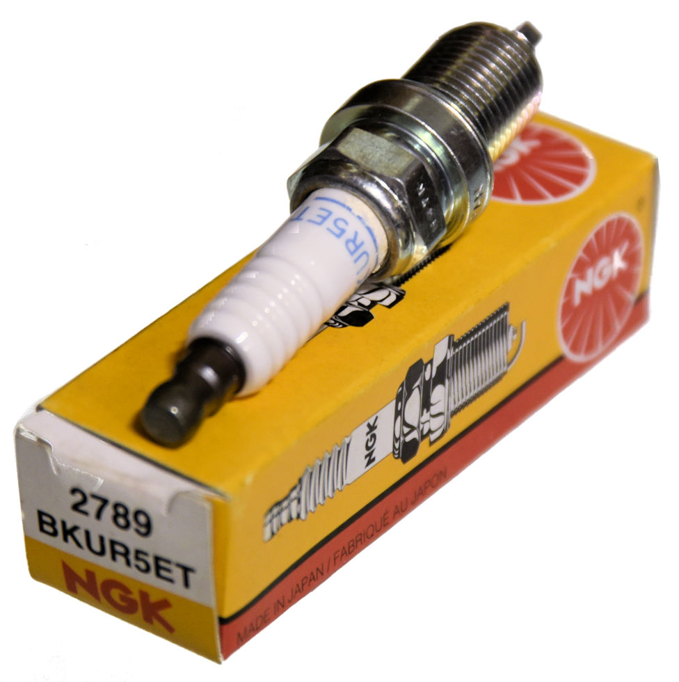 Bougie - 2789 - BKUR5ET - NGK - Japon – Aux Bons Enfants